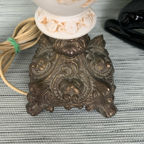 Lefton | Accents | Vintage Lefton Boudoir Lamp | Poshmark